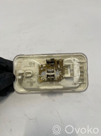 264306877R Renault Master III Éclairage lumière plafonnier arrière, 13. ...