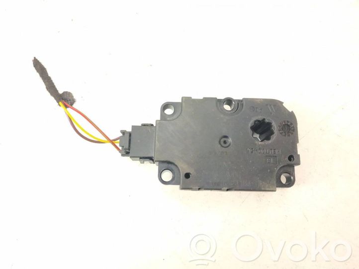 VIA448 Mercedes-Benz GLC X253 C253 Heater blower fan relay A0999067402 ...