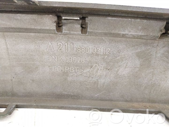 DALISID5067 Mercedes-Benz E W211 Enjoliveur de pare-chocs arrière, 41. ...