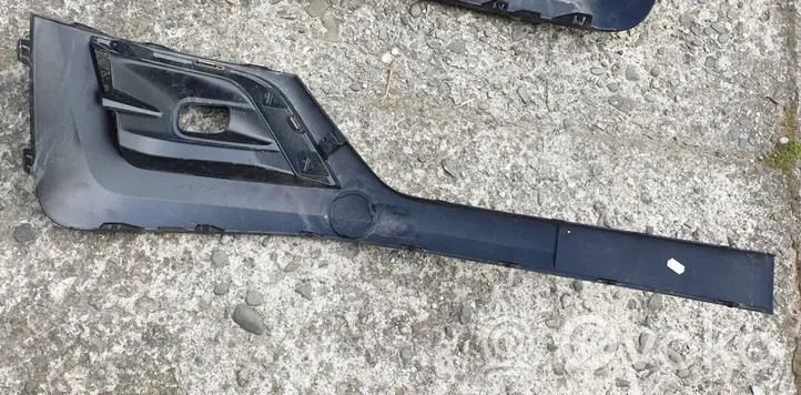 261A23784R Renault Trafic III (X82) Front bumper lower grill, 56.47 € | RRR