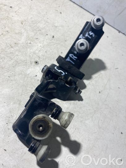 7E0843336 Volkswagen Transporter - Caravelle T5 Sliding door lower ...