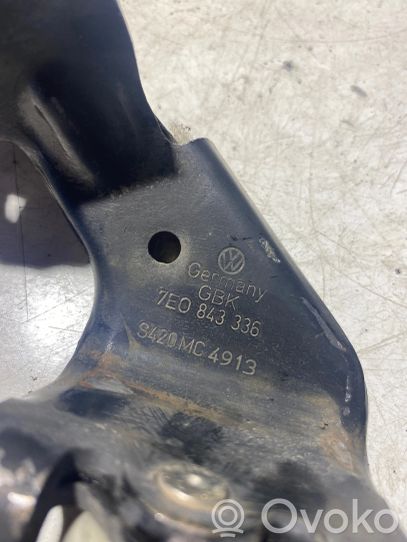 7E0843336 Volkswagen Transporter - Caravelle T5 Sliding door lower ...