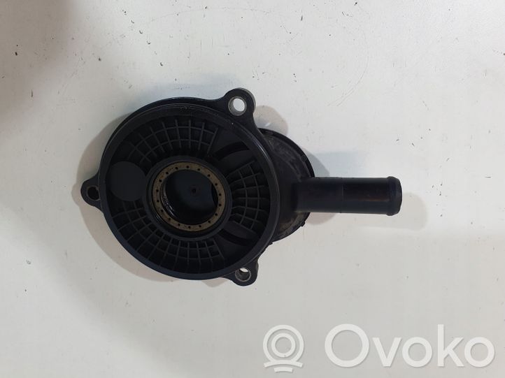 504089127 Iveco Daily 6th gen Breather valve, 12.00 € | RRR