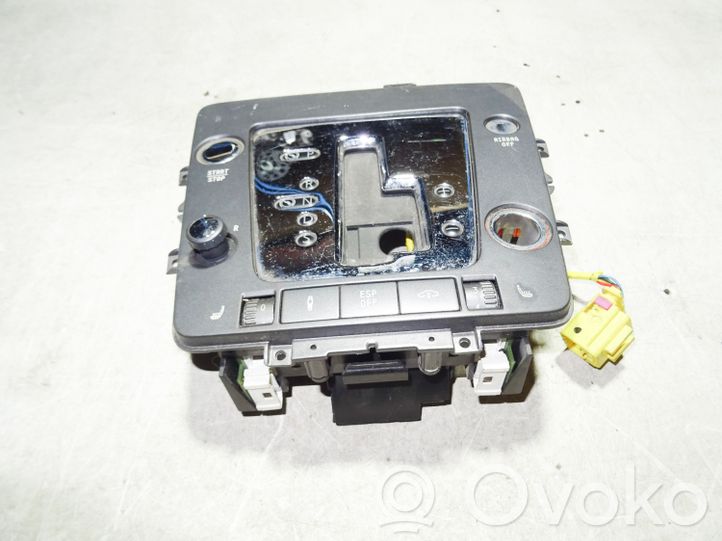 3D0713189A Volkswagen Phaeton Contour de levier de vitesses, 50.00 ...
