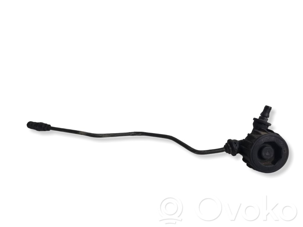 FM27005F Skoda Octavia Mk2 (1Z) Clutch pipe/line, €15.00 | RRR