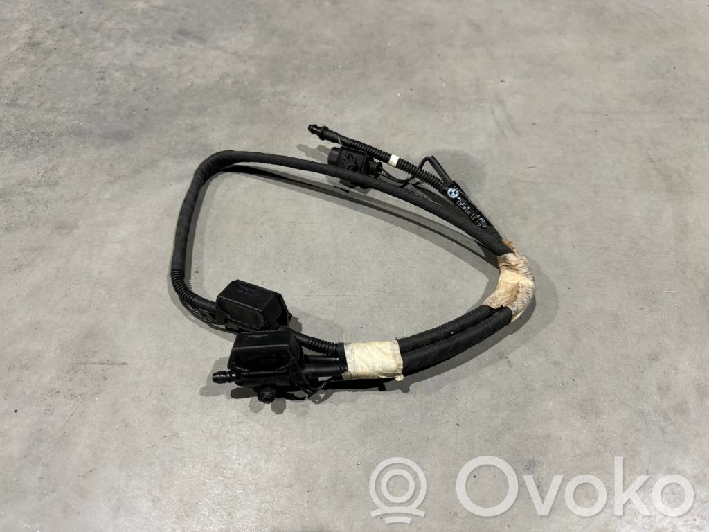 7367464 BMW 4 F36 Gran coupe Windshield washer spray nozzle, €15.00 | RRR