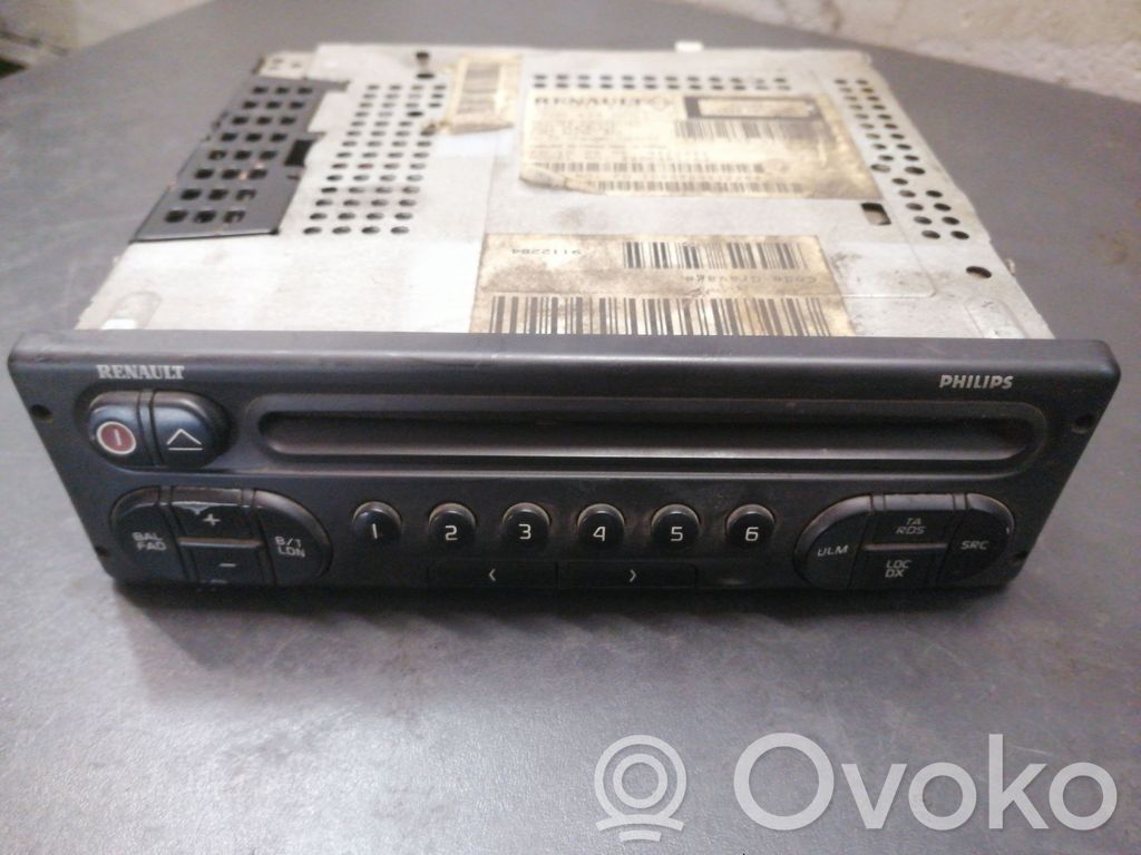 7700433070 Renault Scenic I Radio/CD/DVD/GPS head unit, €17.00 | RRR