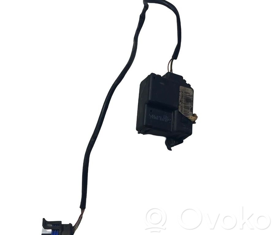 16107220007 Renault Trafic II (X83) Air flap motor/actuator, €24.00 | RRR