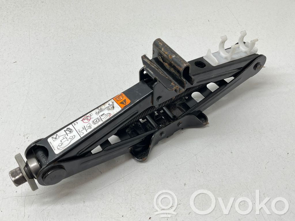ES7C17A078AA Ford Mondeo MK V Tunkki, 15,00 € | OVOKO