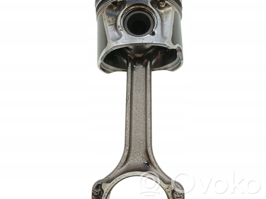 73502643 Opel Corsa D Piston with connecting rod, €72.60 | RRR