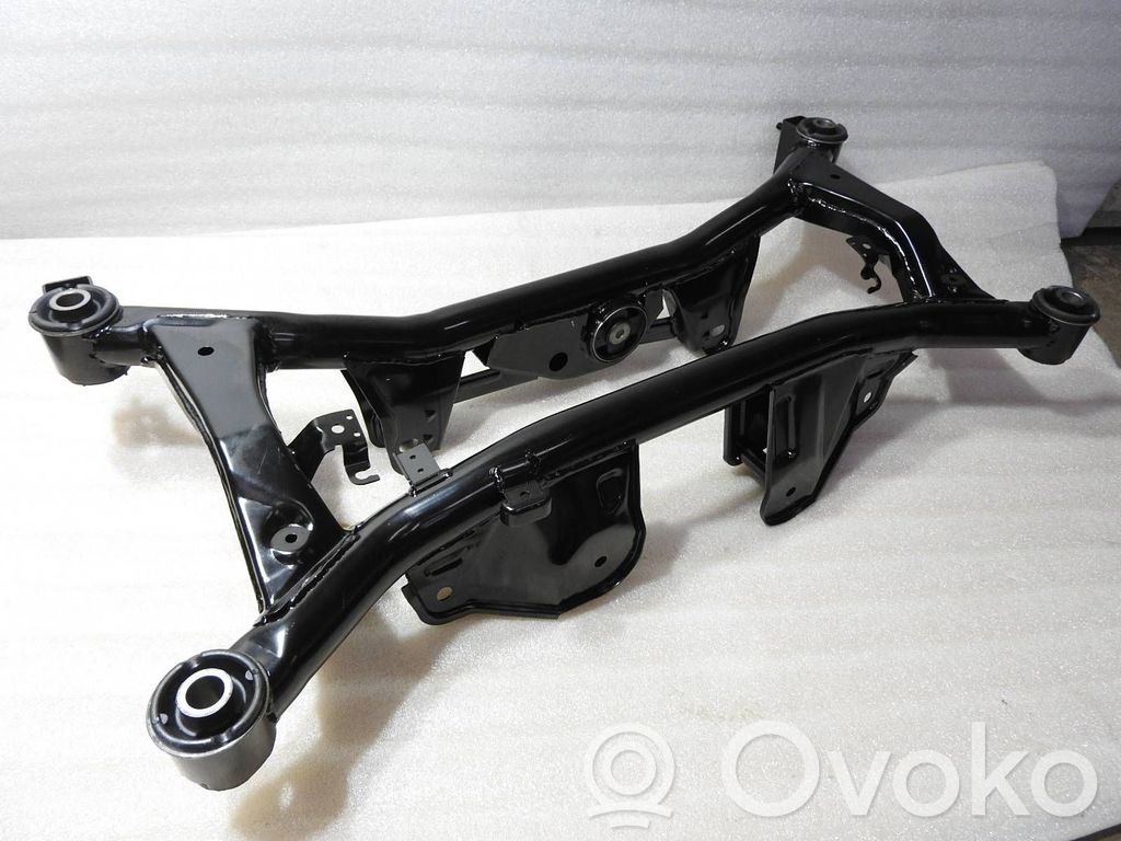 55400EQ700 Nissan X-Trail T30 Taka-akselin palkki, 300,00 € | OVOKO