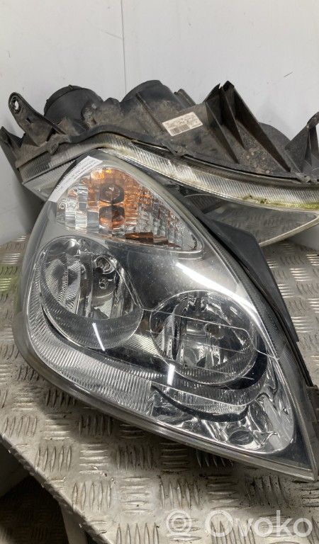 Renault Clio II Phare frontale