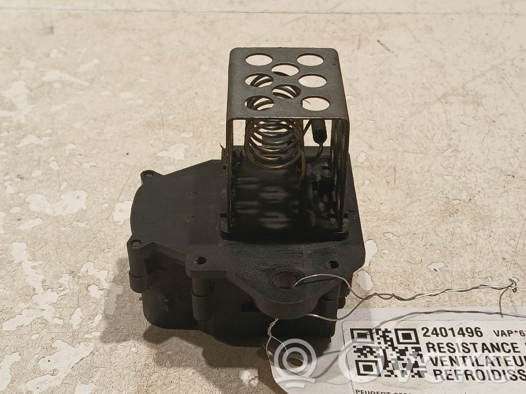 9830143880 Peugeot 5008 Lämpöpuhaltimen moottorin vastus, 30,25 € | OVOKO