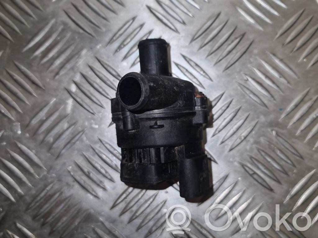 A2048350364 Mercedes-Benz A W176 Electric auxiliary coolant/water pump ...
