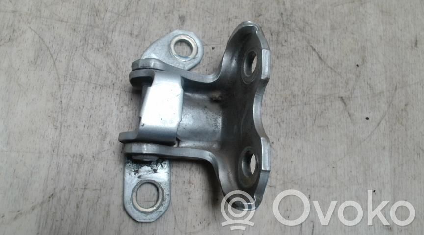 688010H100 Toyota Yaris Front door hinge set, €23.71 | RRR