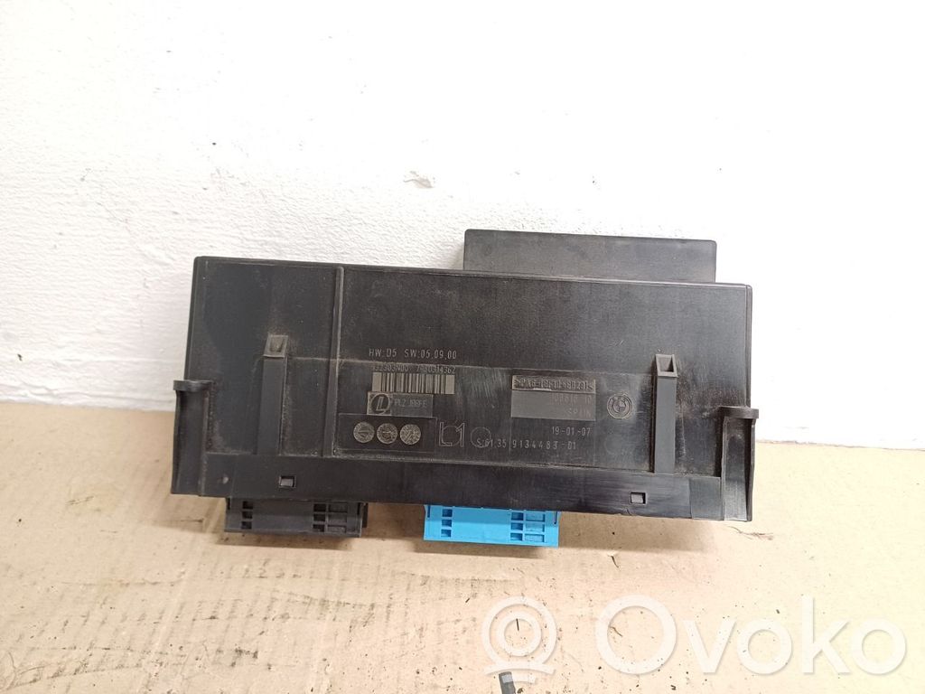 61359134483 BMW 3 E92 E93 Module confort, 35,00 € | OVOKO