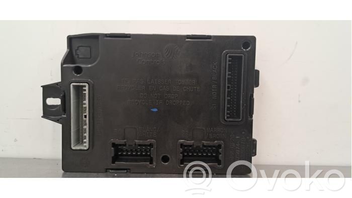 30213269 Renault Trafic III (X82) Central body control module, €150.40 ...