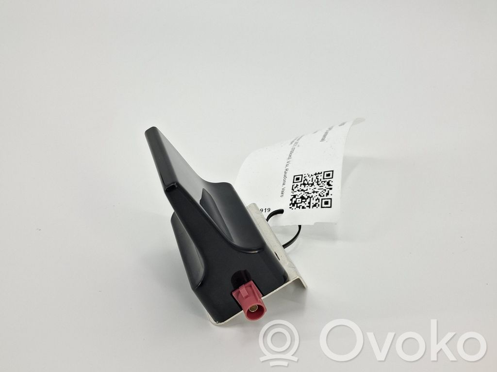 68293977AA Dodge Challenger Antenne GPS, 15,13 € | OVOKO