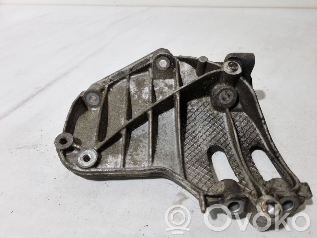 7585167 BMW M4 F82 F83 Other engine bay part, €9.00 | RRR