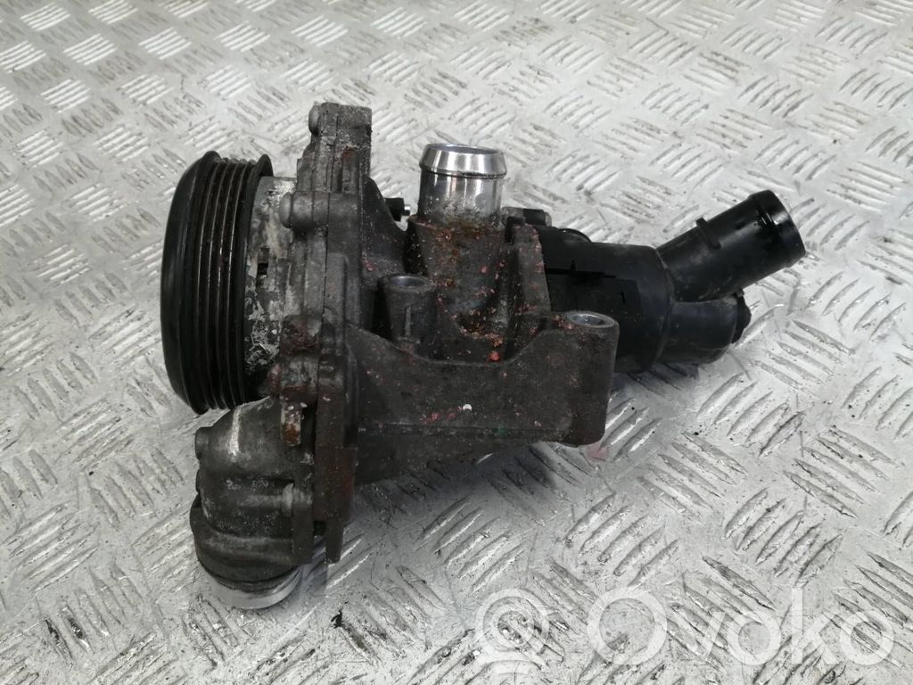 A6512000501 Mercedes-Benz A W176 Pompe de circulation d'eau, 10,59 ...