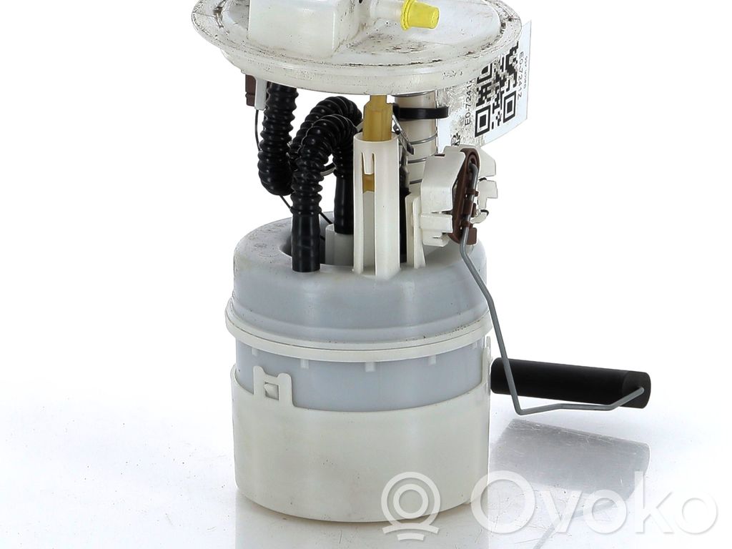 172025354R Renault Clio IV Mechanical fuel pump, €23.29 | RRR