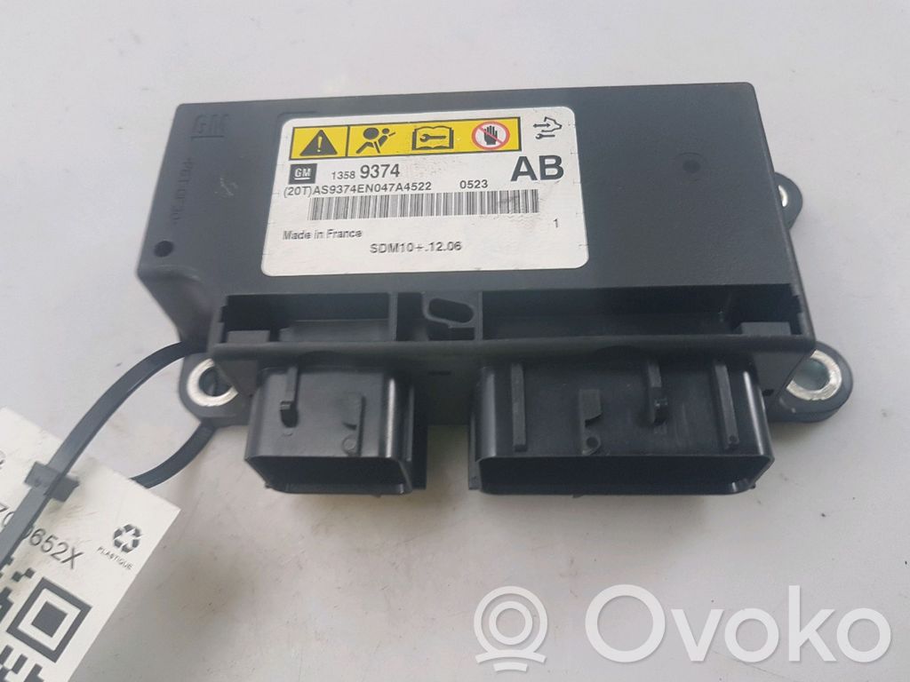 13599654 Opel Astra J Module de contrôle airbag, 69,19 € | OVOKO