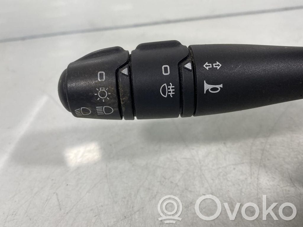 6001548106 Dacia Logan I Indicator stalk, €32.00 | RRR