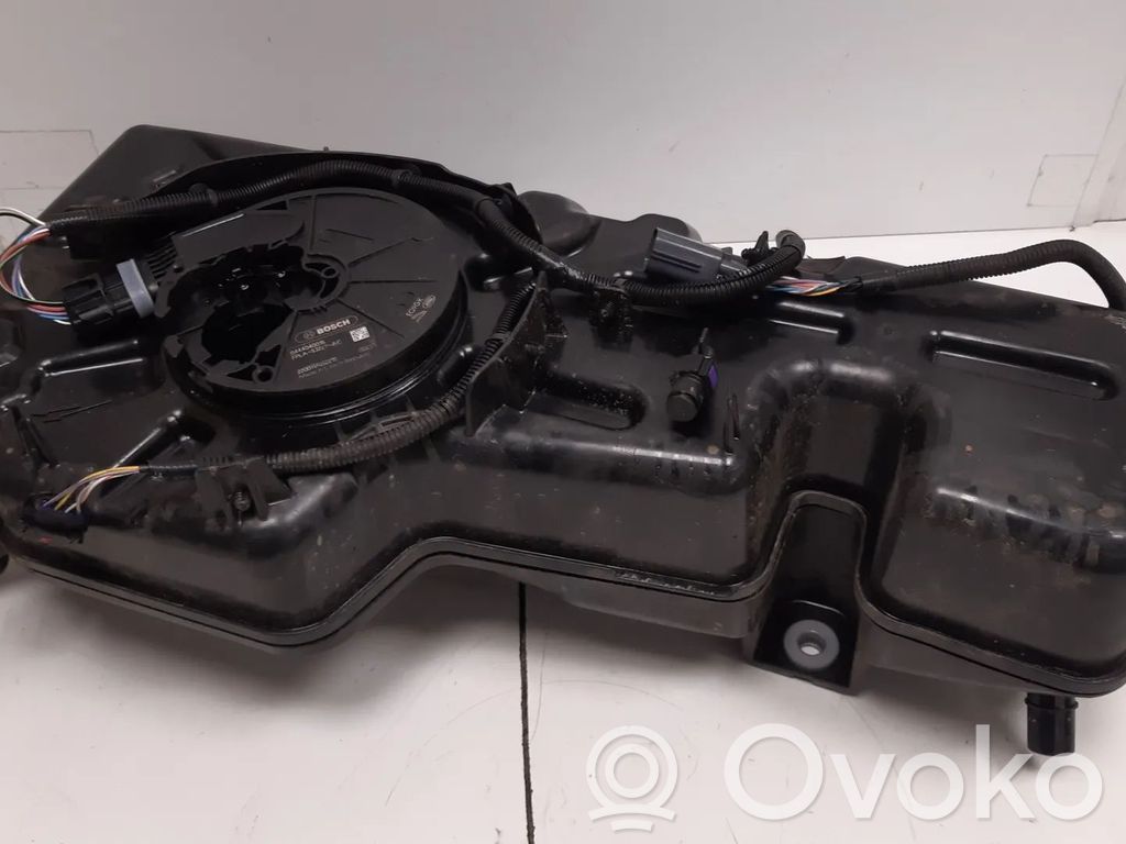 K8D25J228AB Land Rover Evoque II AdBlue liquid reservoir, €135.00 | RRR