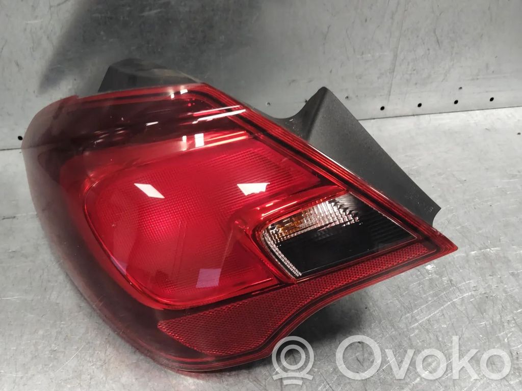 39068622 Opel Corsa E Rear/tail lights, €91.00 | RRR
