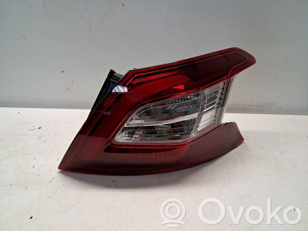 9677817580 Peugeot 308 Feux arrière / postérieurs, 64,90 € | OVOKO