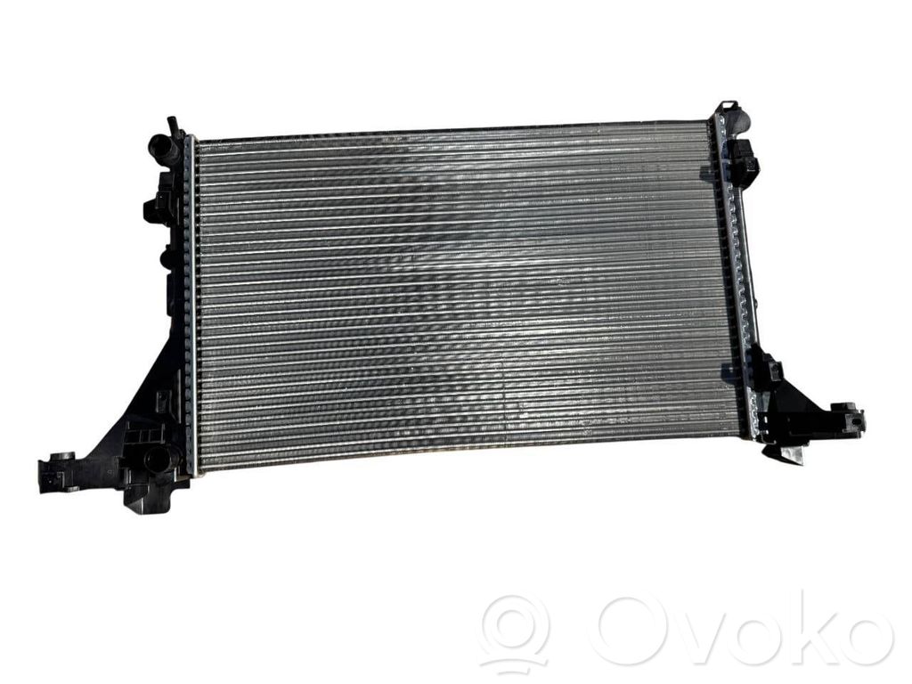 214101169r Renault Master III Coolant radiator, €185.00 | RRR