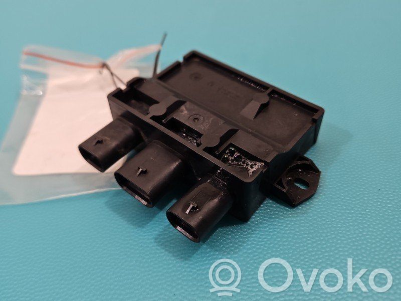 JX7T-14F679-BA Ford Puma Capteur hayon, 211,76 € | OVOKO