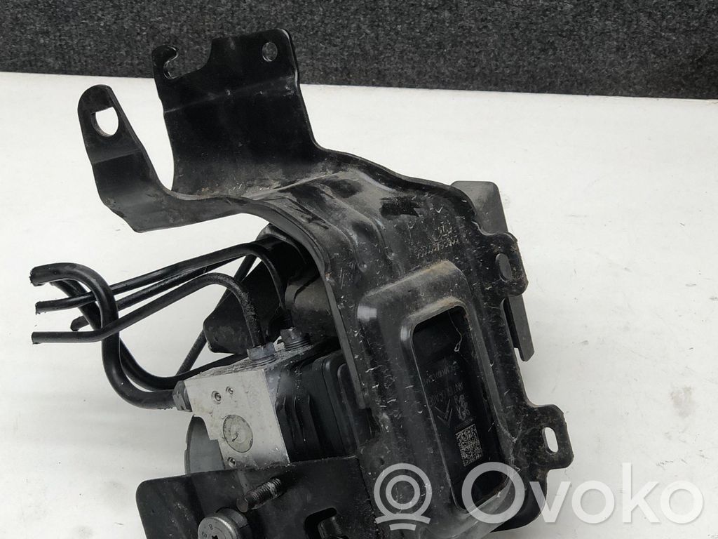 10.0915-1178.3 Peugeot 208 I ABS Pump, €70.59 | RRR