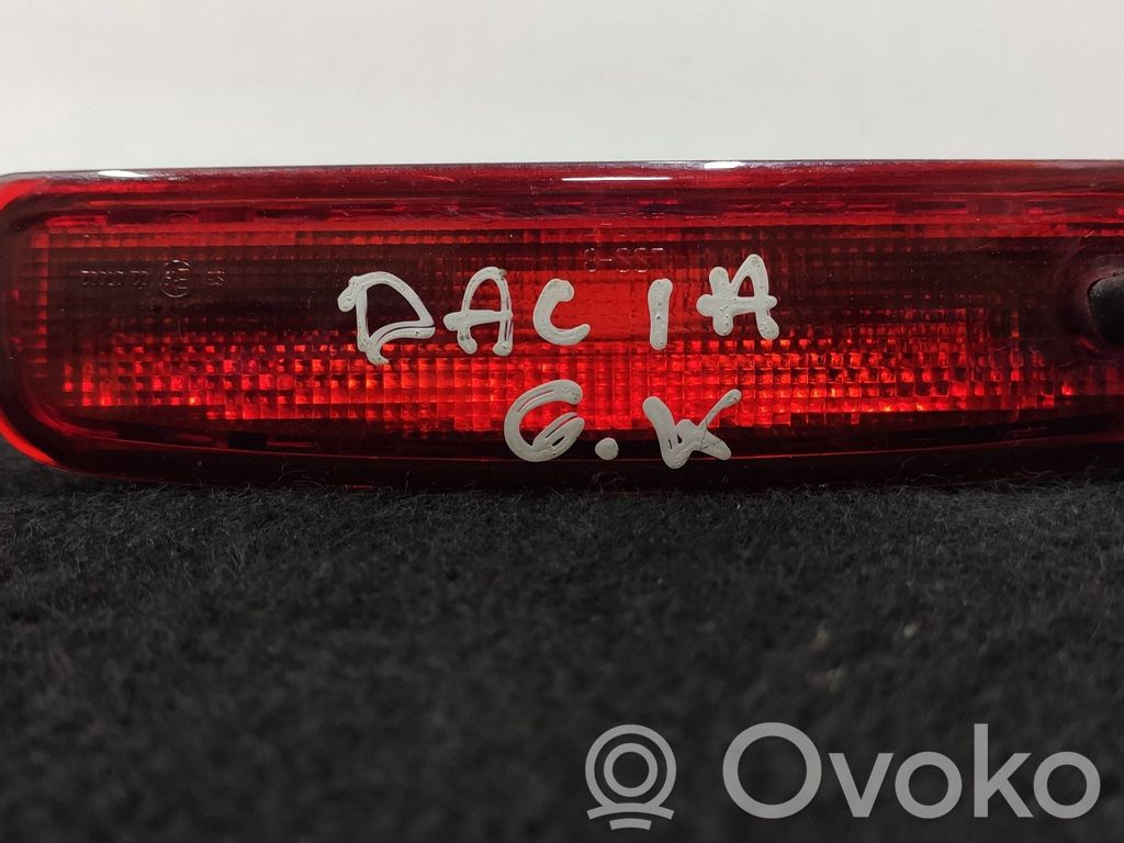 8200690118 Dacia Dokker Troisième feu stop, 24,44 € | OVOKO