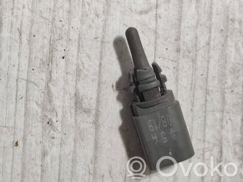 8Z0820535A Audi Q5 SQ5 Outside/exterior temperature sensor, €10.00 | RRR