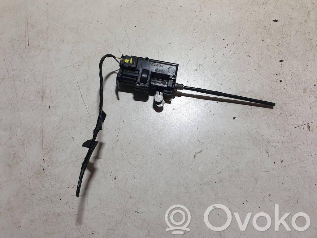8200312600 Renault Captur Moteur de verrouillage trappe à essence, 20 ...