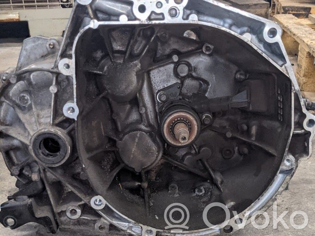 20EA49 Peugeot 208 I Manual 5 speed gearbox, €368.65 | RRR