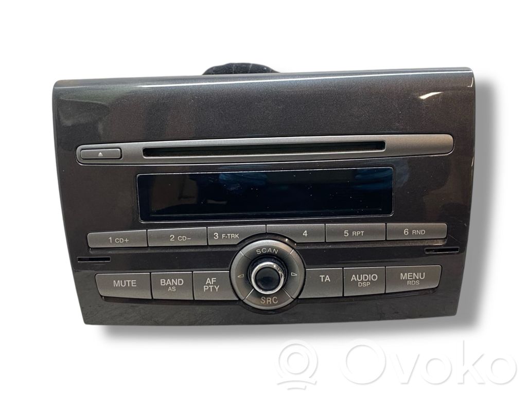 735451941 Fiat Bravo Unité principale radio / CD / DVD / GPS, 20,00 ...