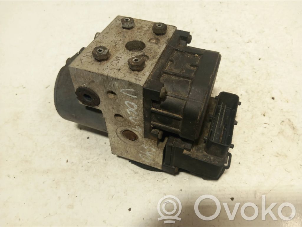 0273004224 Volvo S40, V40 ABS-pumppu, 20,00 € | OVOKO