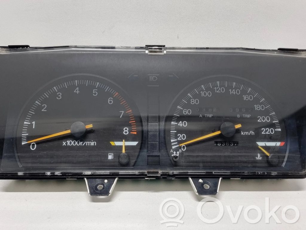 MB521495 Mitsubishi Galant Compteur de vitesse tableau de bord, 40,00 ...