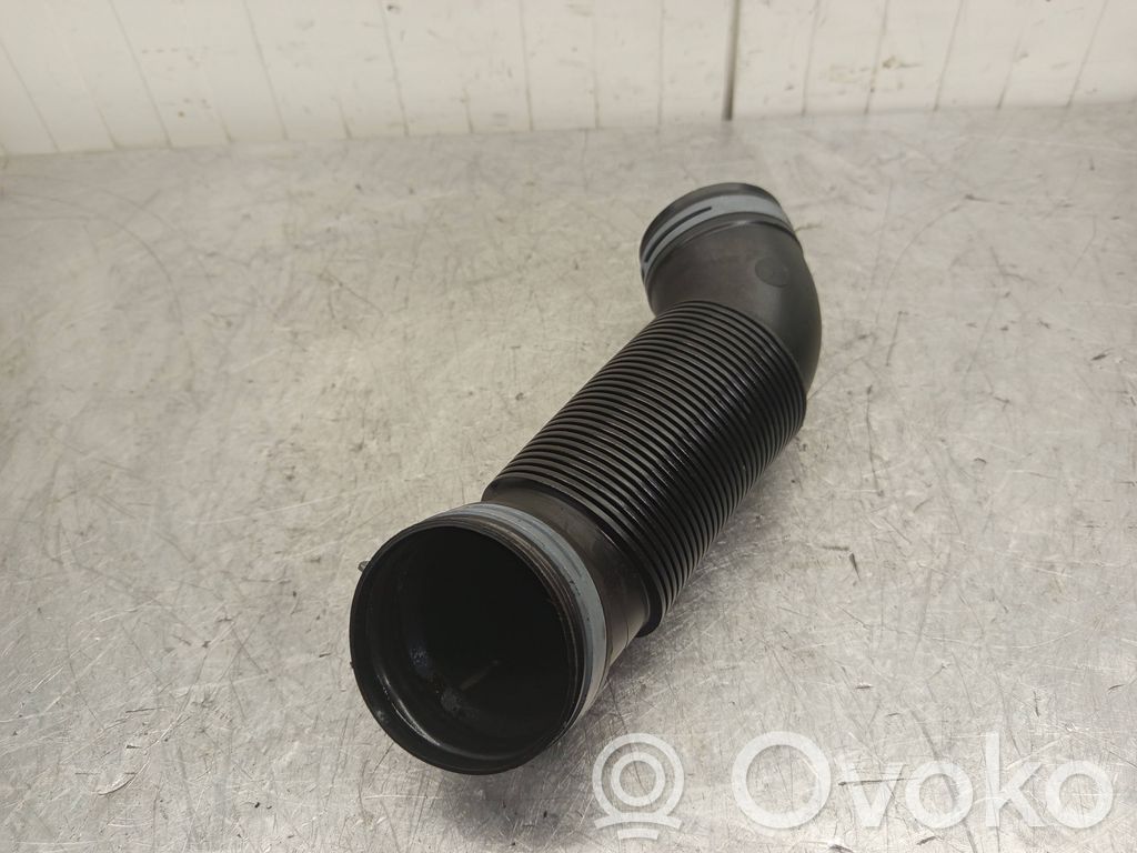 6R0129684C Skoda Fabia Mk2 (5J) Air intake hose/pipe, €17.65 | RRR