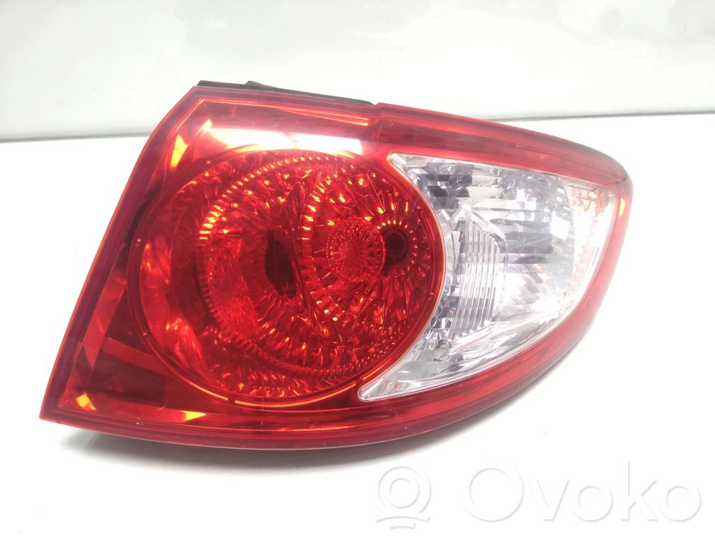 924022B000 Hyundai Santa Fe Rear/tail lights, €35.01 | RRR