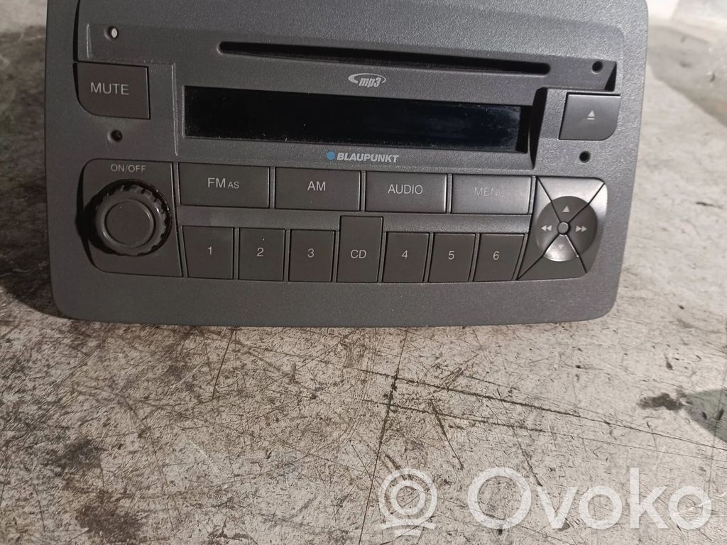 7354349520 Fiat Panda II Radio/CD/DVD/GPS head unit, €51.05 | RRR