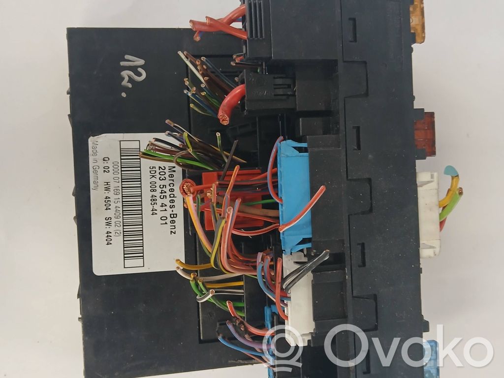 2035454101 Mercedes-Benz C W203 Module de fusibles, 34,00 € | OVOKO