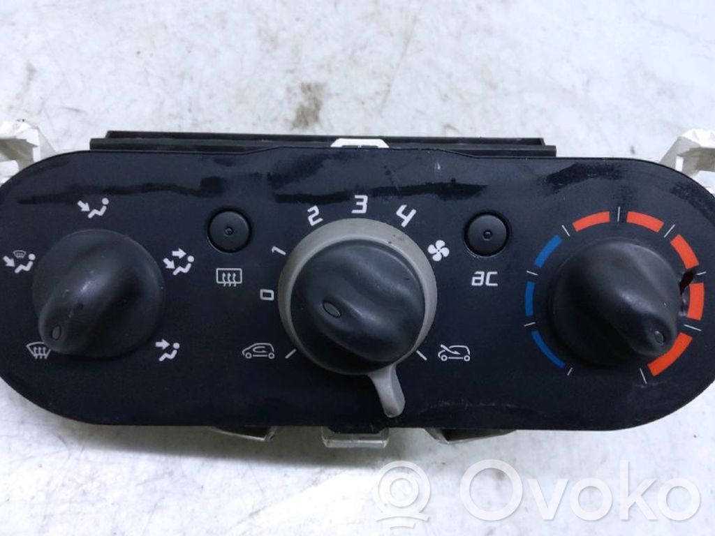 7701067954 Renault Twingo II Climate control unit, €42.50 | RRR