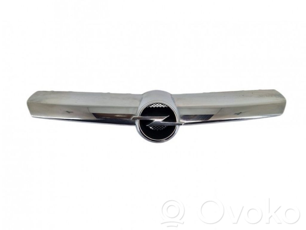 475498858 Opel Corsa D Grille de calandre avant, 35,20 € | OVOKO