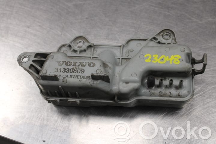 31339809 Volvo V70 Réservoir d'air sous vide, 18,33 € | OVOKO