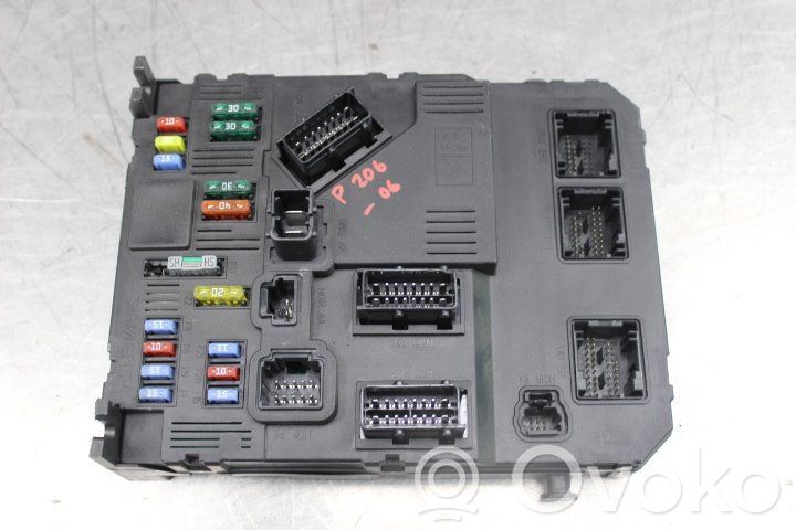9653767680 Nissan Prairie Module de fusibles, 277,78 € | OVOKO