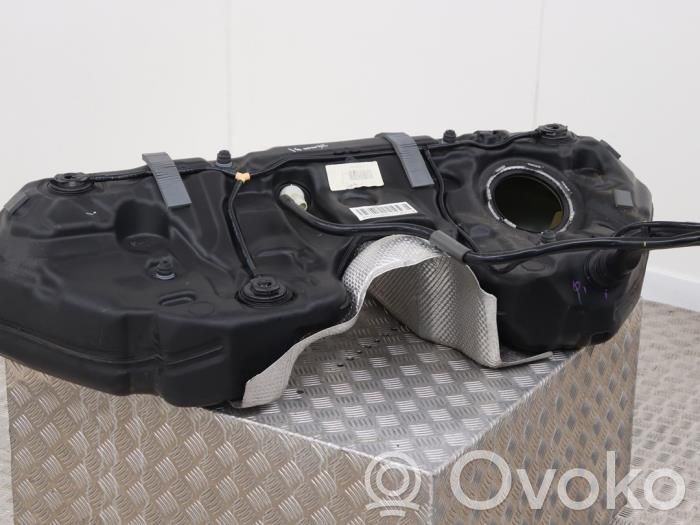A2054708500 Mercedes-Benz C W205 Polttoainesäiliö, 301,29 € | OVOKO