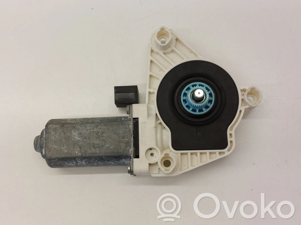 5Q4959801B Volkswagen PASSAT B8 Moteur de lève-vitre de porte avant, 14 ...